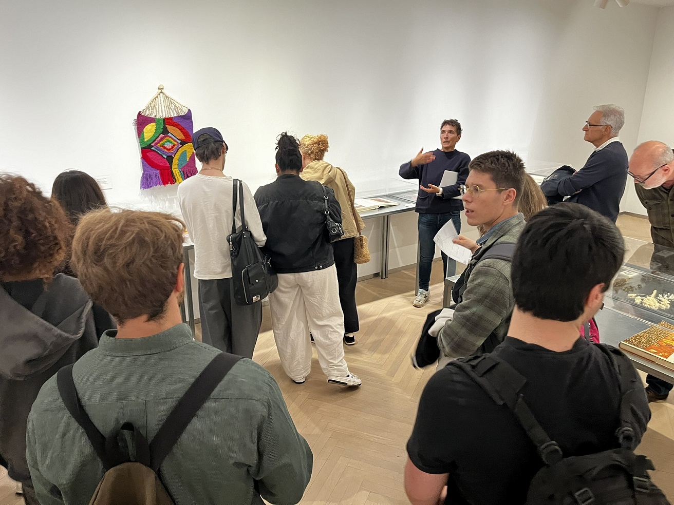 CEINPRO - Descubriendo el universo de María Cueto